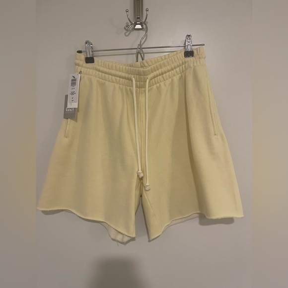 TNA | Shorts | Size Small Yellow Tna Aritzia Fleece Shorts | Poshmark